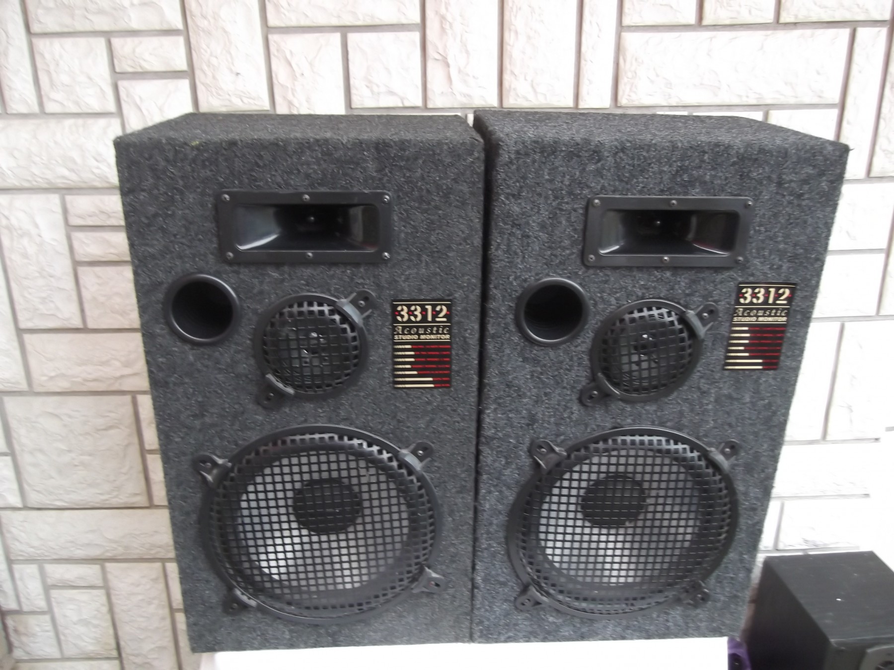 Acoustic Studio monitor 3311 U.S.A (43501757) - Limundo.com