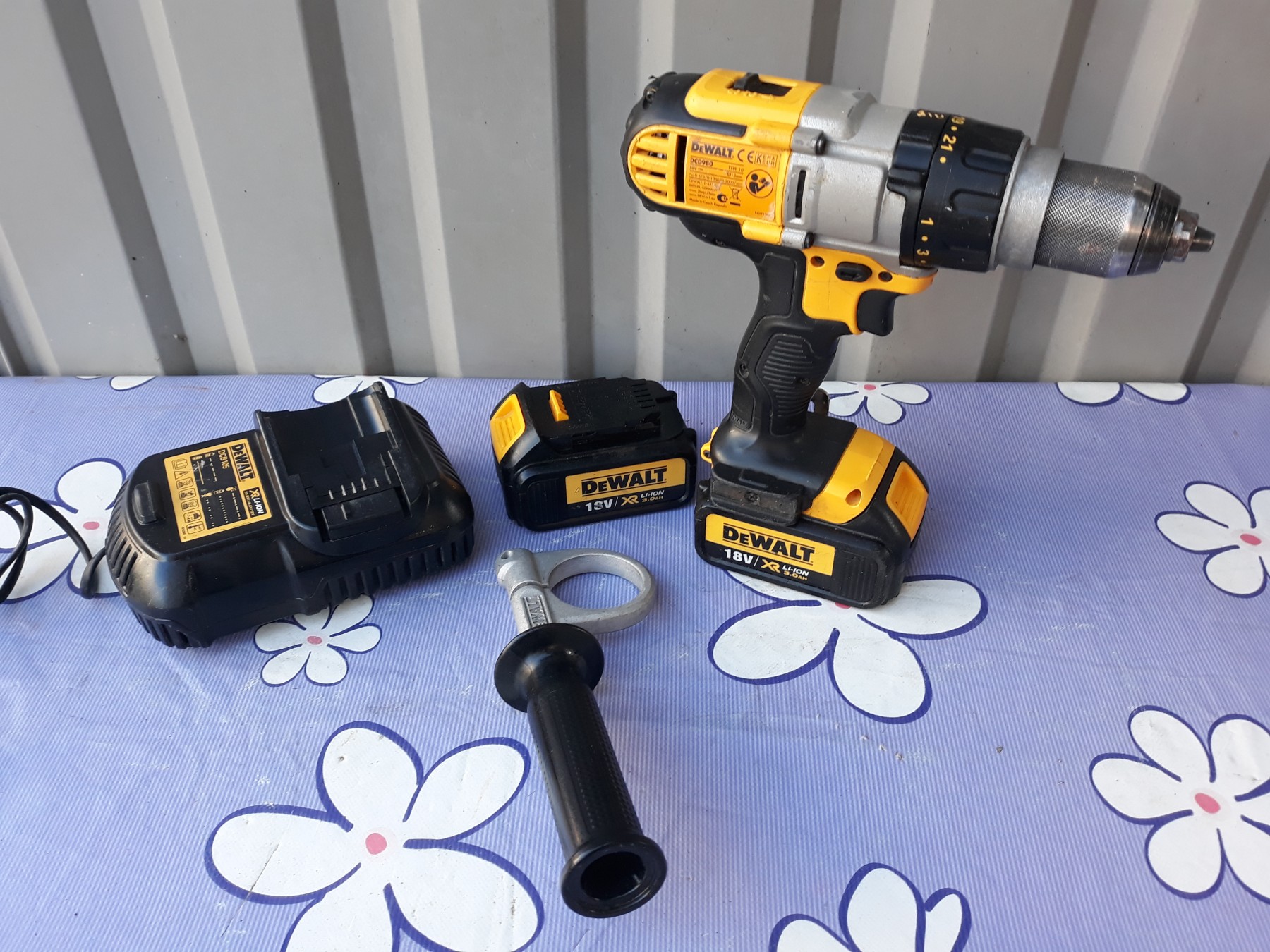 DeWalt DCD980 aku srafilica 18V-Lion (75338537) - Limundo.com