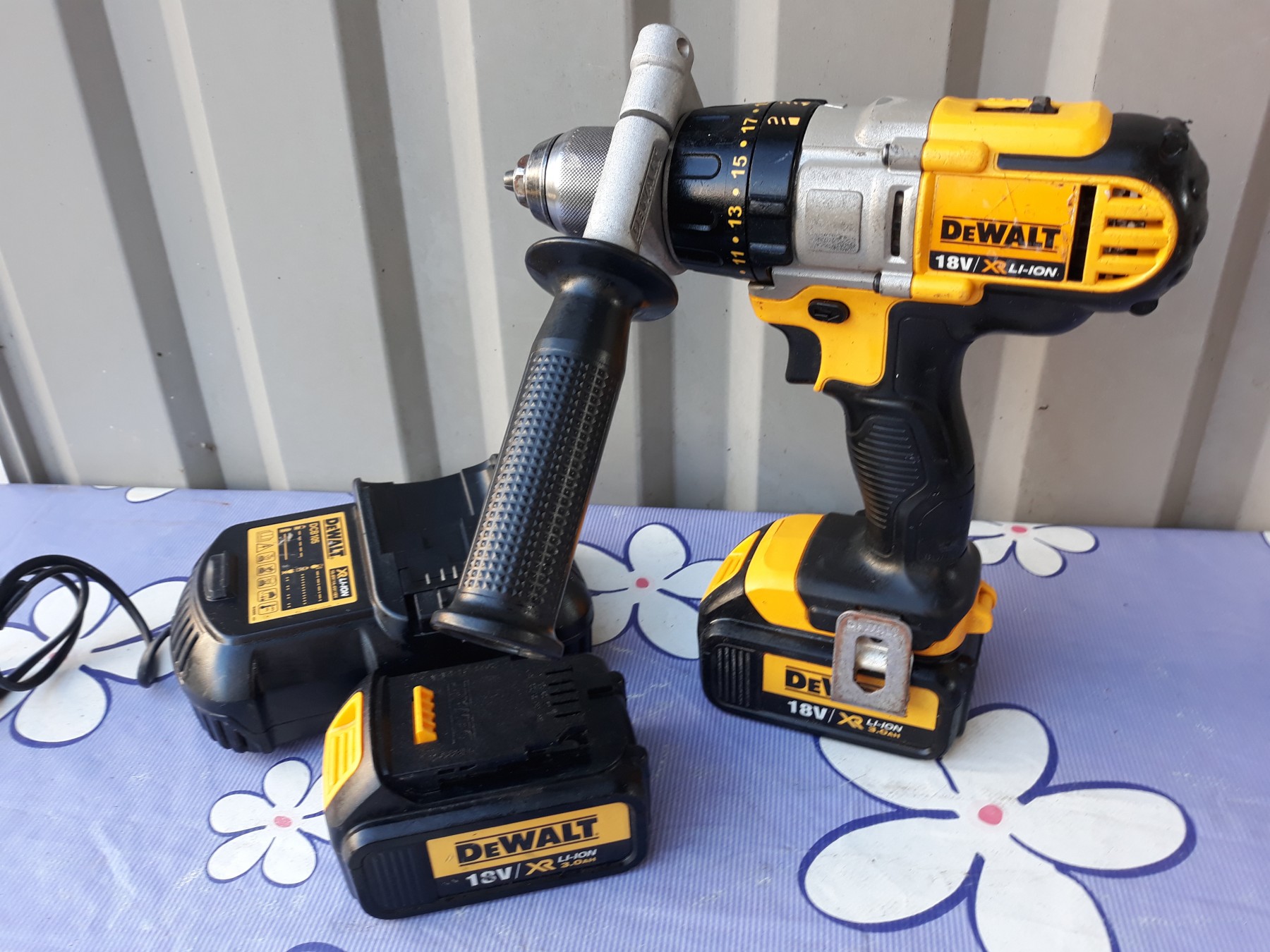 DeWalt DCD980 aku srafilica 18V-Lion (75338537) - Limundo.com