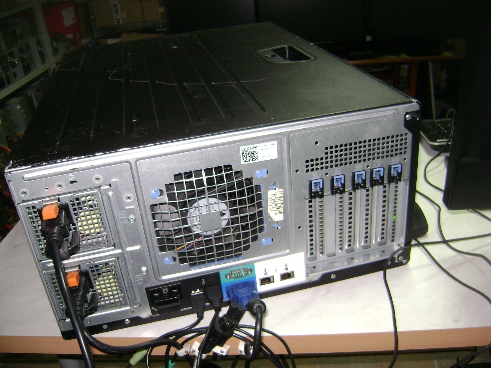 Dell PowerEdge T410 server ddr3 sas hardovi 2 xeon quad (65008257 ...