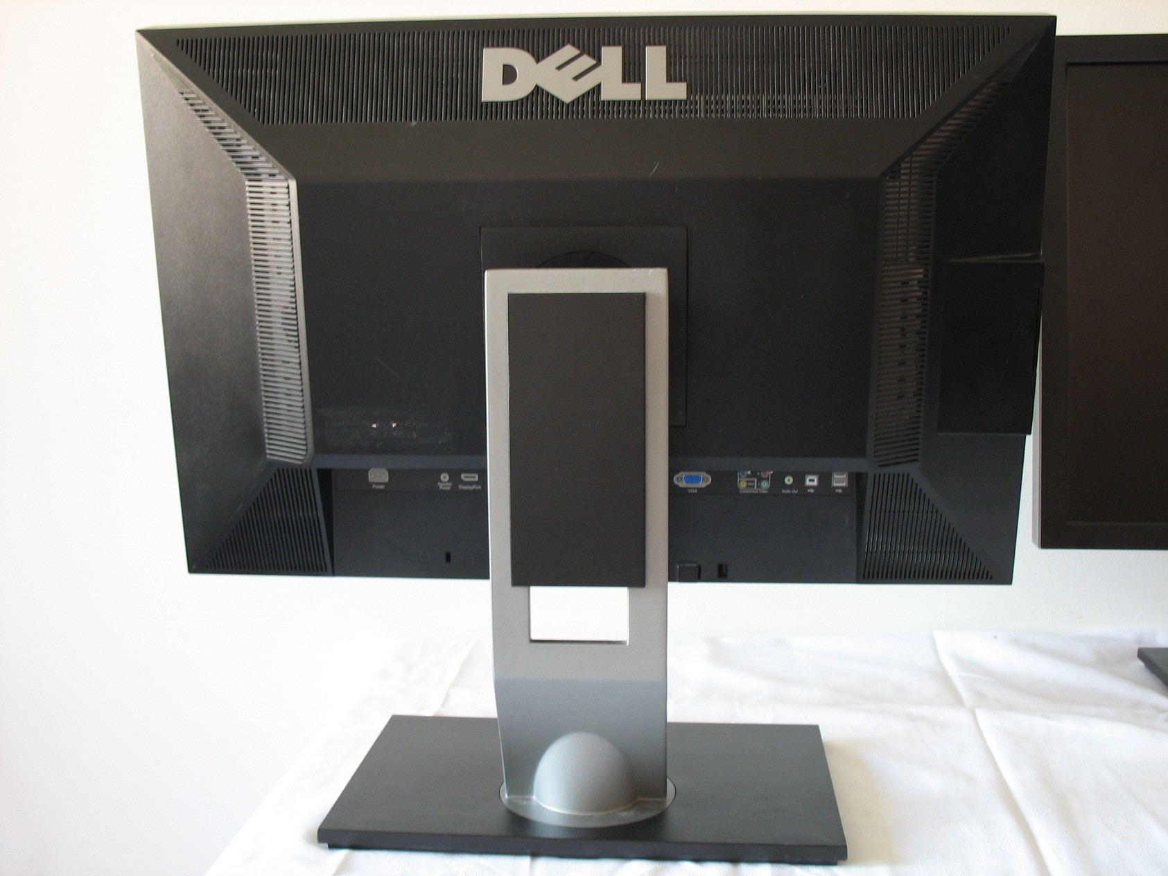 Dell Ultrasharp U2410 (68039445) - Limundo.com