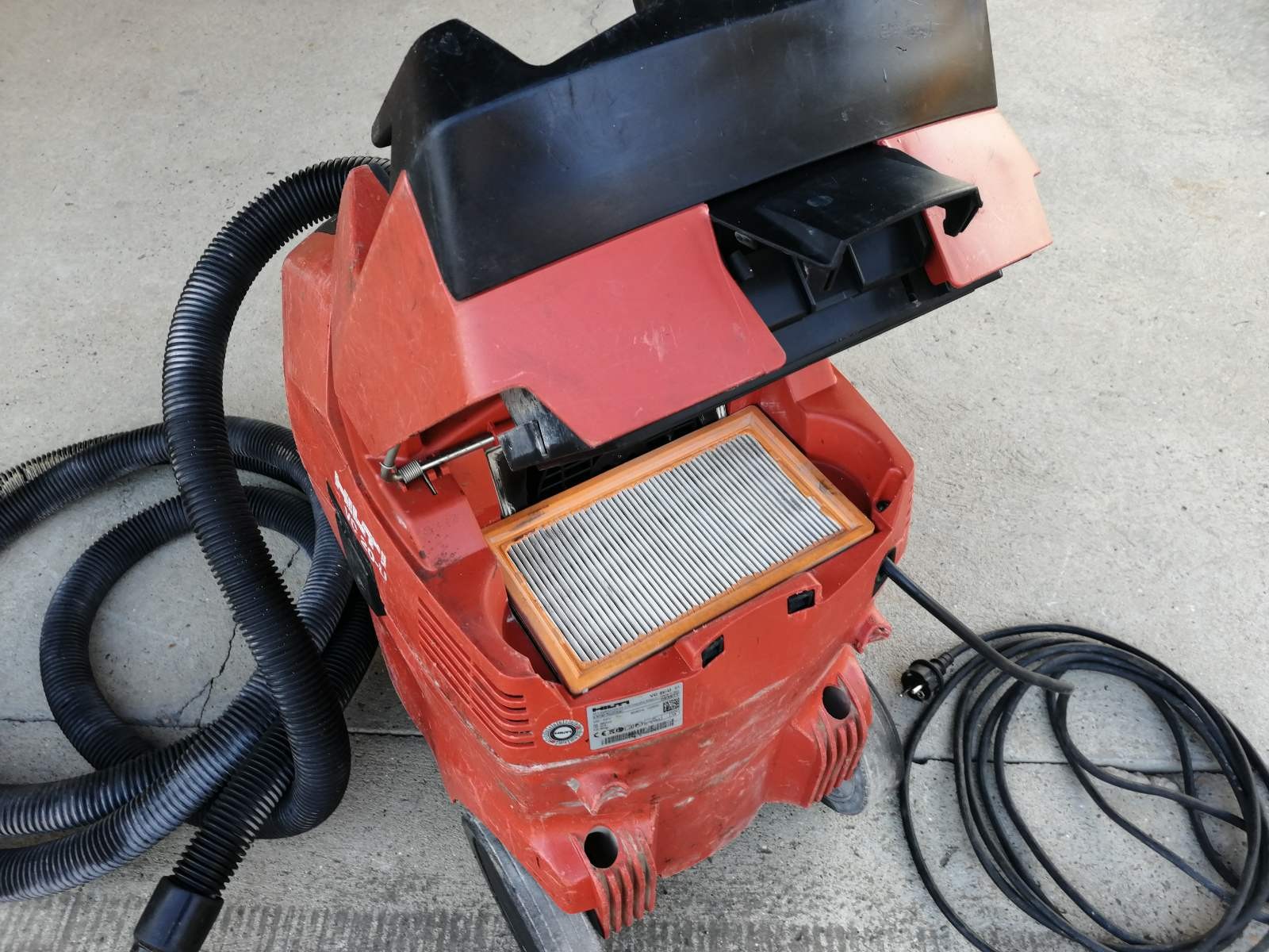 Hilti industrijski usisivac VC20-U sa tresacem (83477103) - Limundo.com