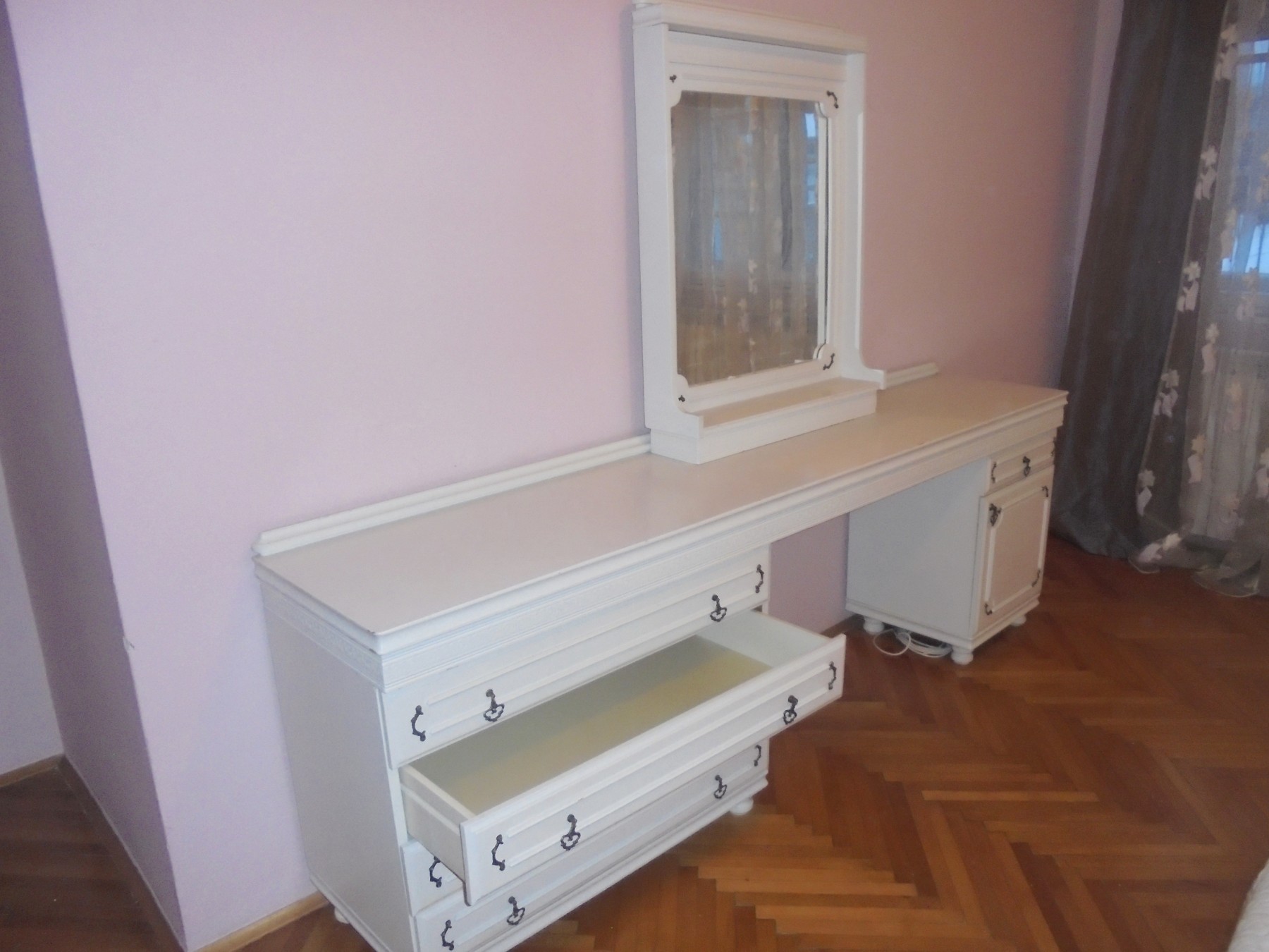 JASEN KRALJEVO spavaca soba, TOALETNI STO! (43689833) - Limundo.com