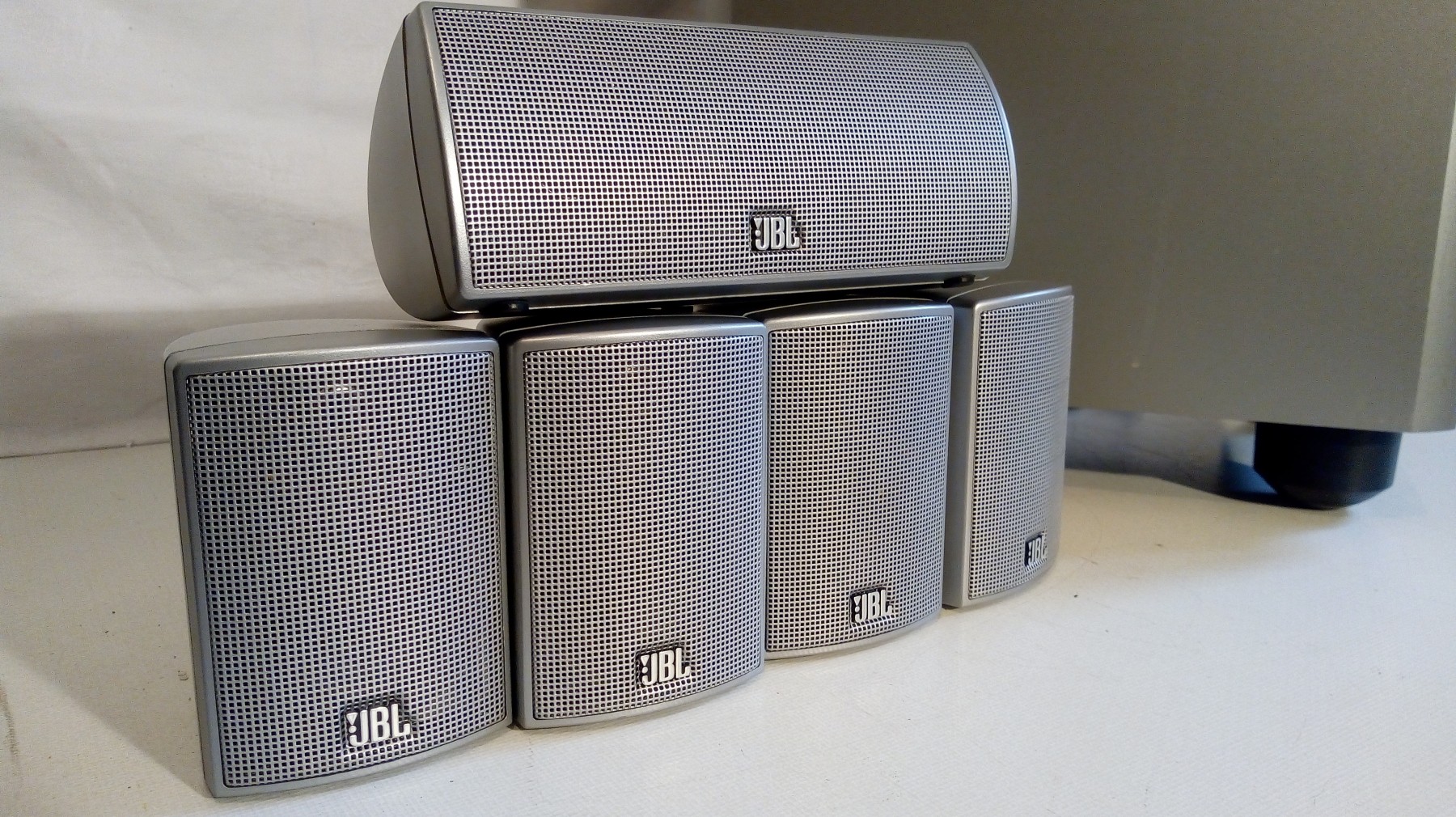 JBL 5.1 (76561755) - Limundo.com