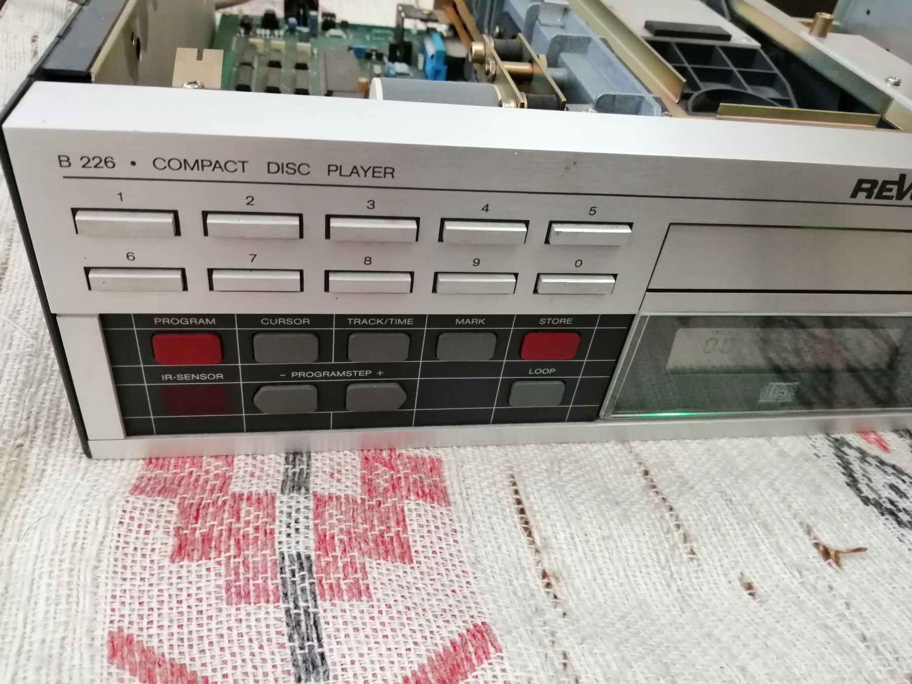 REVOX B226 VRHUNSKI CD PLAYER (86726977) - Limundo.com