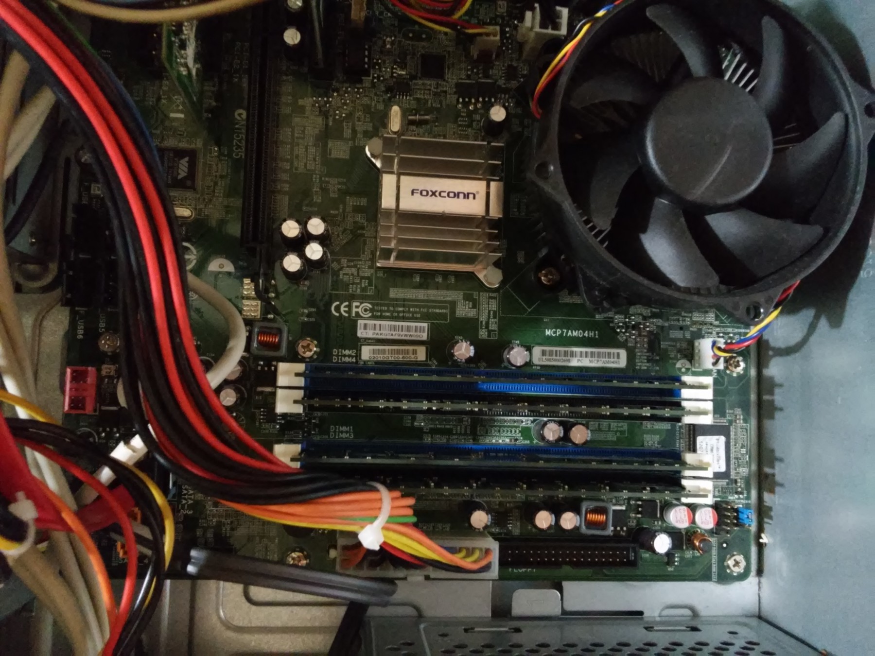 Racunar HP-Pavilion M9580 (39061297) - Limundo.com