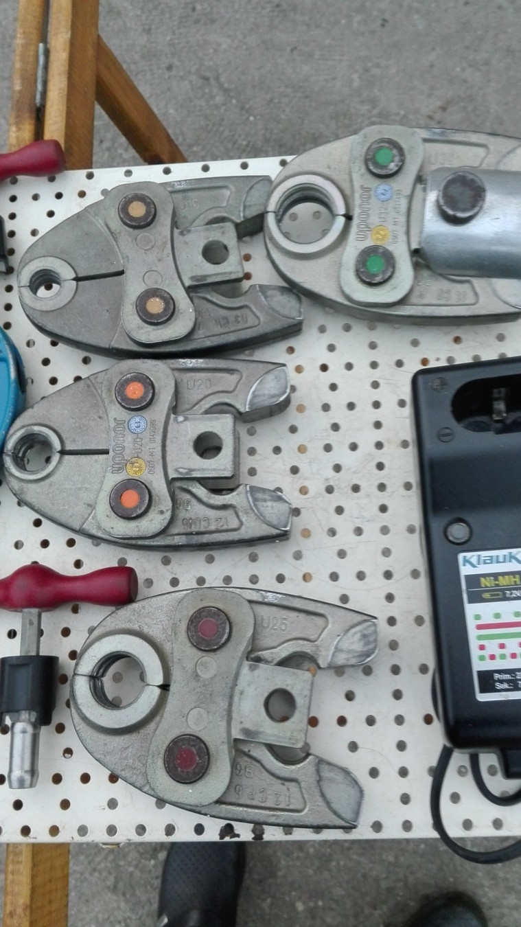 UPONOR AKU PRESA MACHINE UP 75 KLAUKE (45897625) - Limundo.com