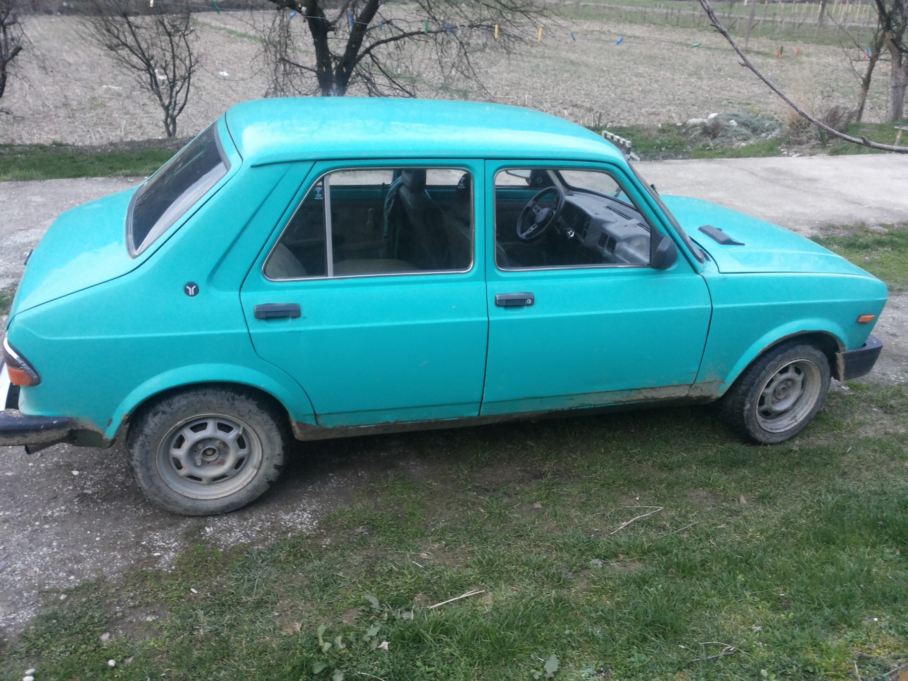 kec..kec ..zastava 101 (45487673) - Limundo.com