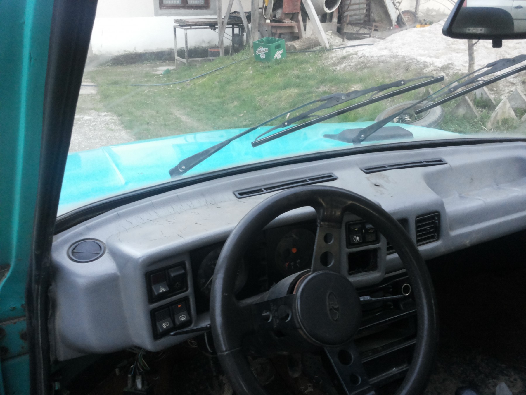 kec..kec ..zastava 101 (45487673) - Limundo.com