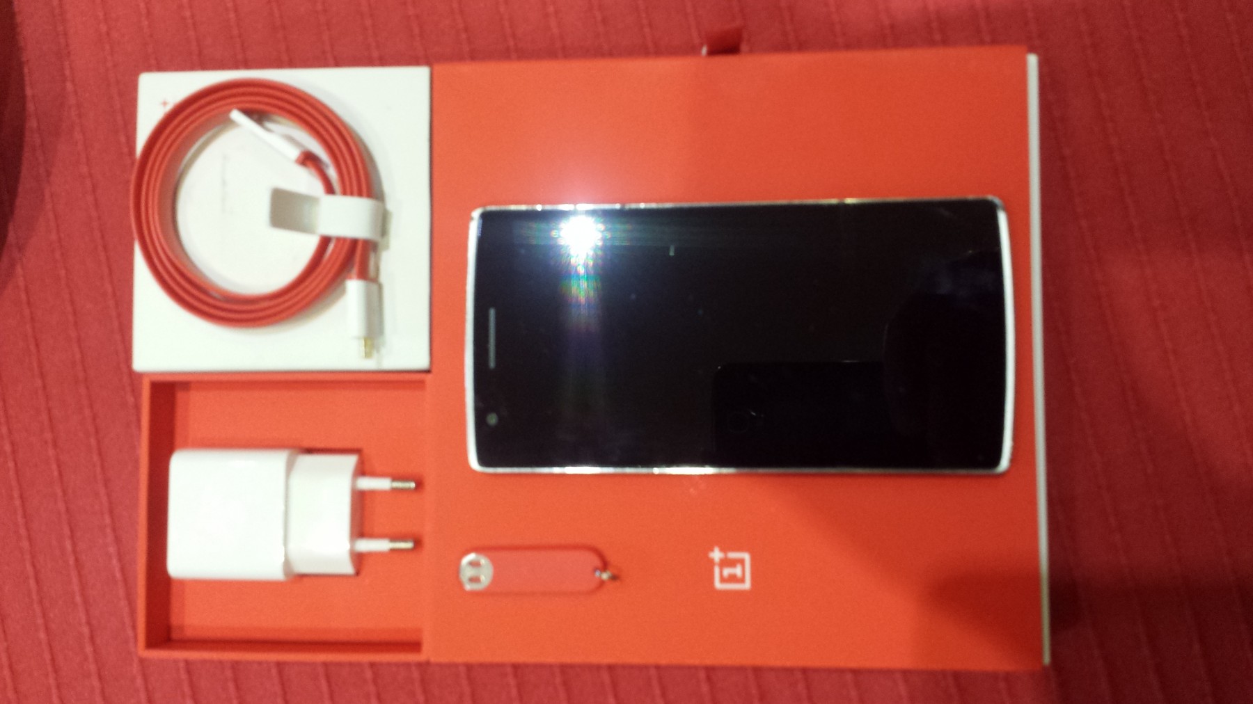 mobilni telefon 1+ (59226917) - Limundo.com