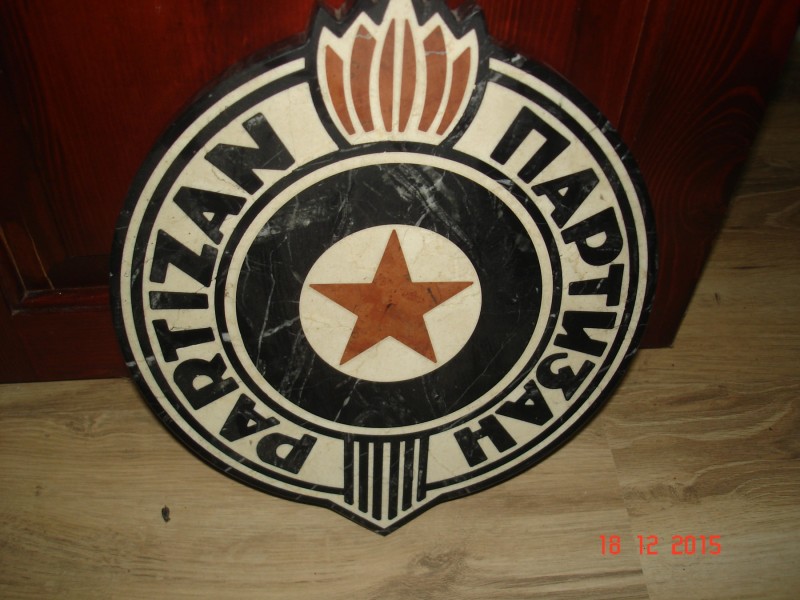 GRB PARTIZANA OD MERMERA-NEPROCENJIVO! (42228681) - Limundo.com