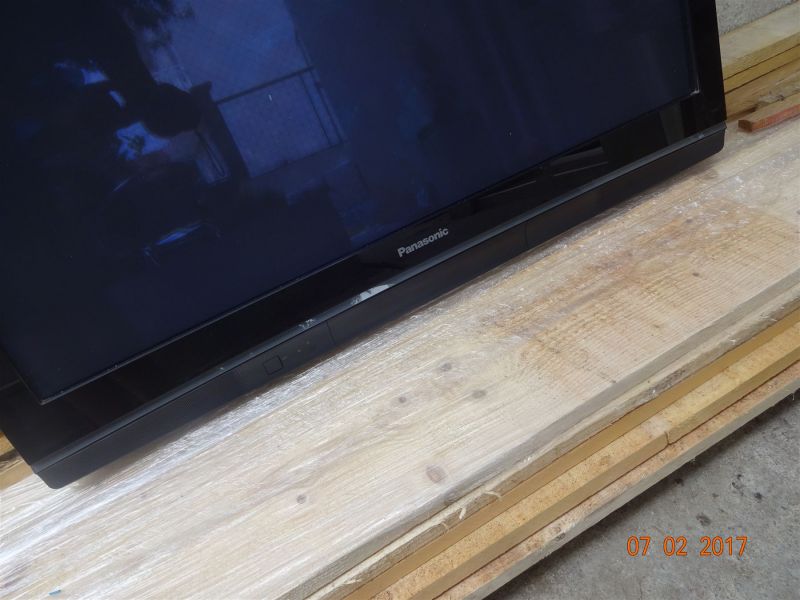 Plasma Televizor `Panasonic` TH-42PX80E Viera Odlican (58110343 ...